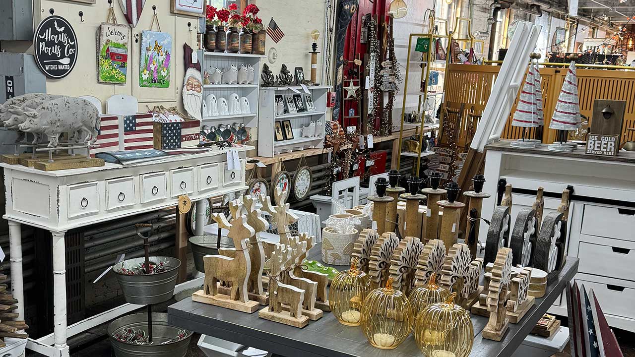 Shops at New Hartford | Shopping In New Hartford CT Retail Shops